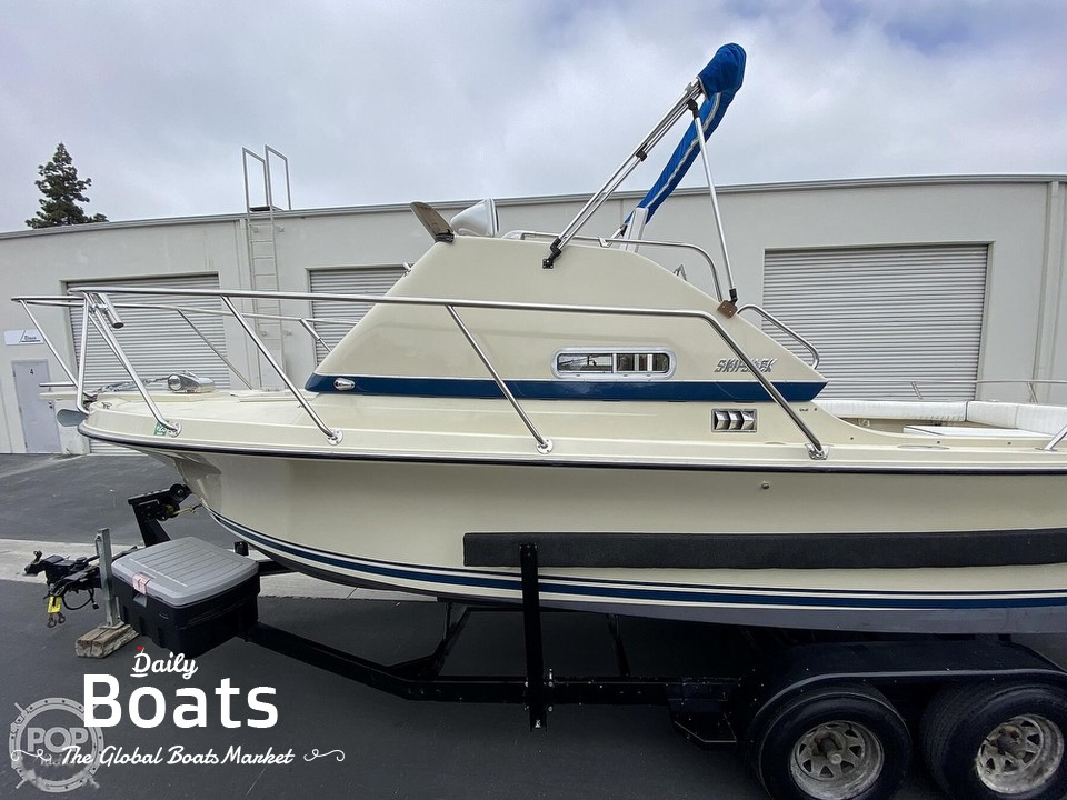 1979 Skipjack Flybridge 24 for sale. View price, photos and Buy 1979 ...