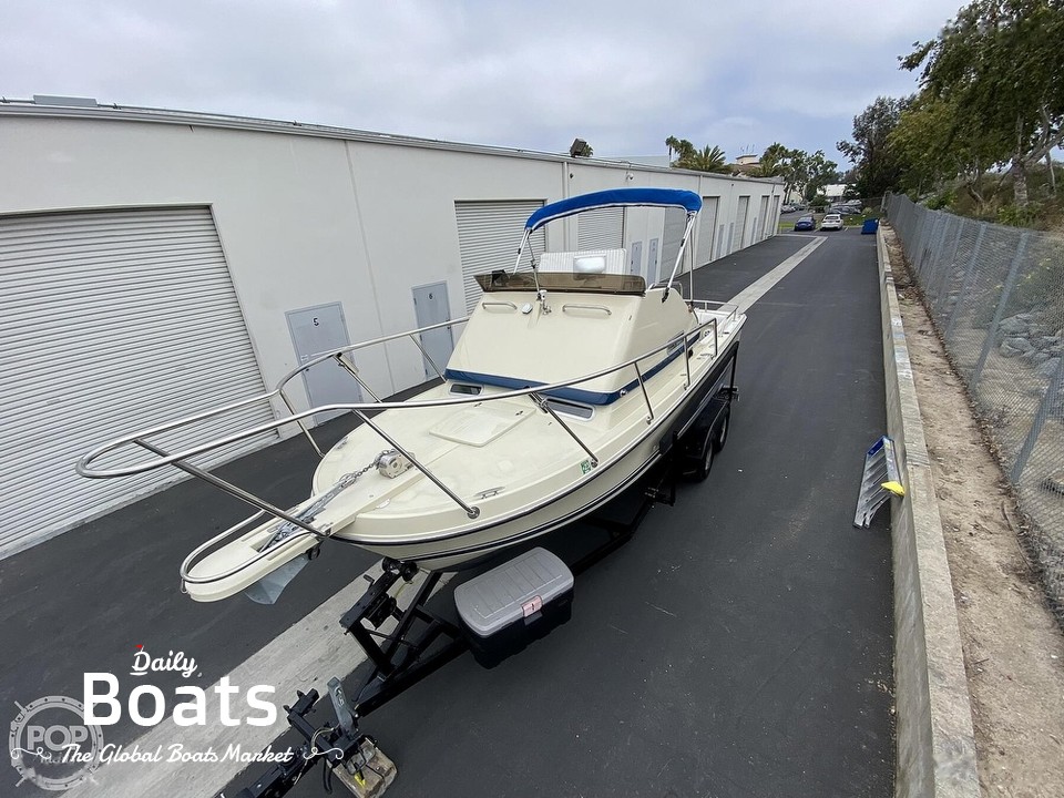1979 Skipjack Flybridge 24 for sale. View price, photos and Buy 1979 ...