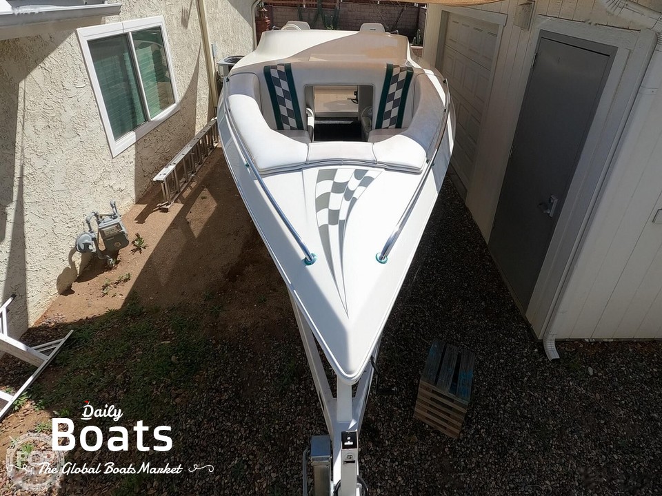 2000 Commander Boats Signature 26 for sale. View price, photos and Buy ...