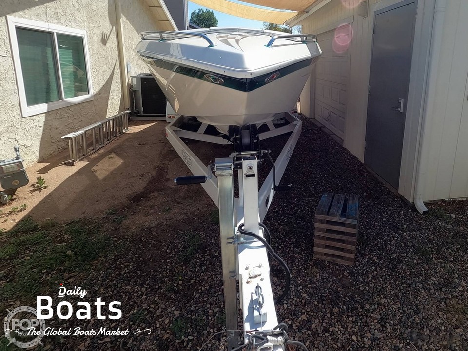 2000 Commander Boats Signature 26 for sale. View price, photos and Buy ...
