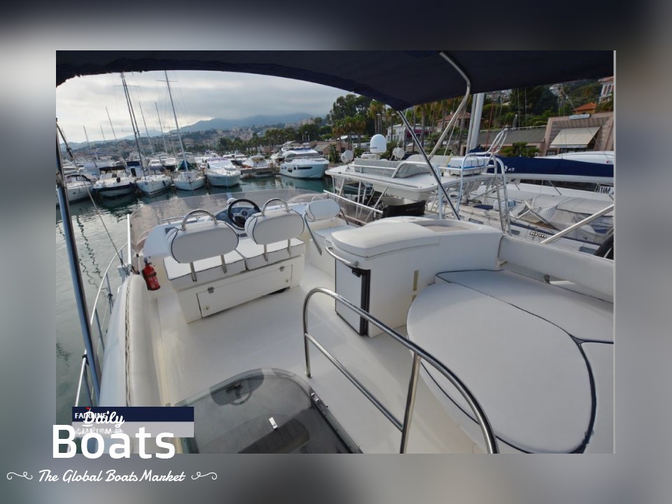 2006 Fairline Phantom 40 for sale. View price, photos and Buy 2006 ...