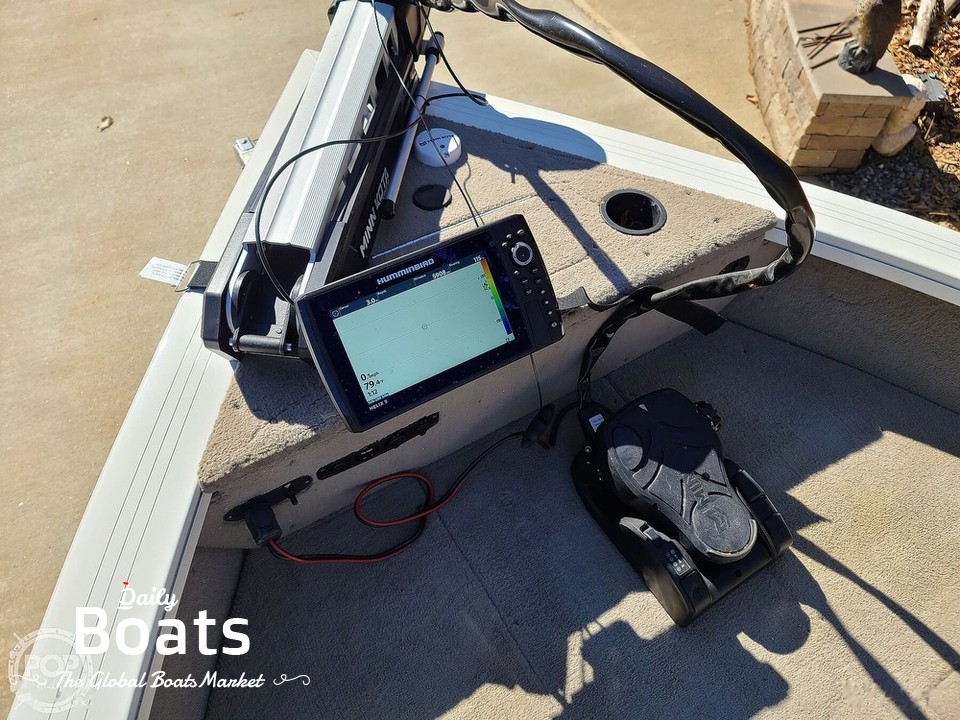 2016 Crestliner 1750 Fish Hawk for sale. View price, photos and Buy ...