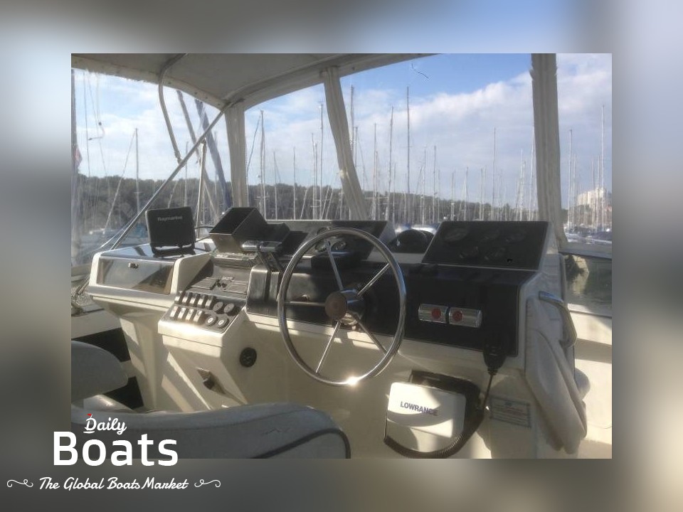 1994 Carver Yachts Boat 356 Aft Cabin M/Y for sale. View price, photos ...