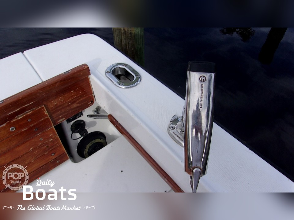 1984 Pursuit Tiara 2500 for sale. View price, photos and Buy 1984 ...