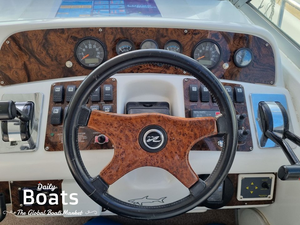 1998 Sea Ray Sundancer 370 Da for sale. View price, photos and Buy 1998 ...