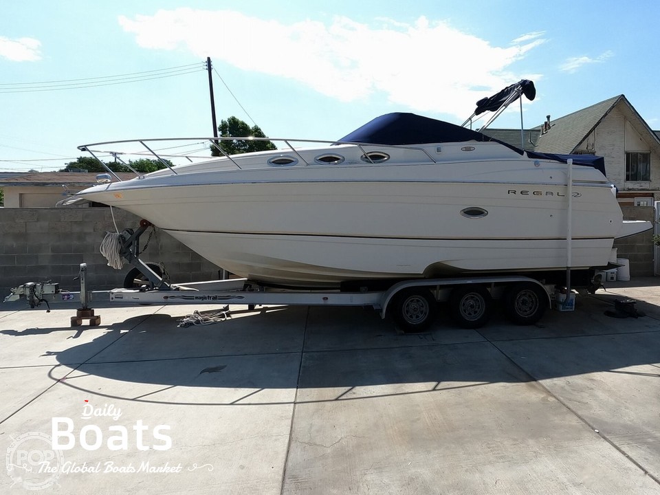 2000 Regal Commodore 2660 for sale. View price, photos and Buy 2000 ...