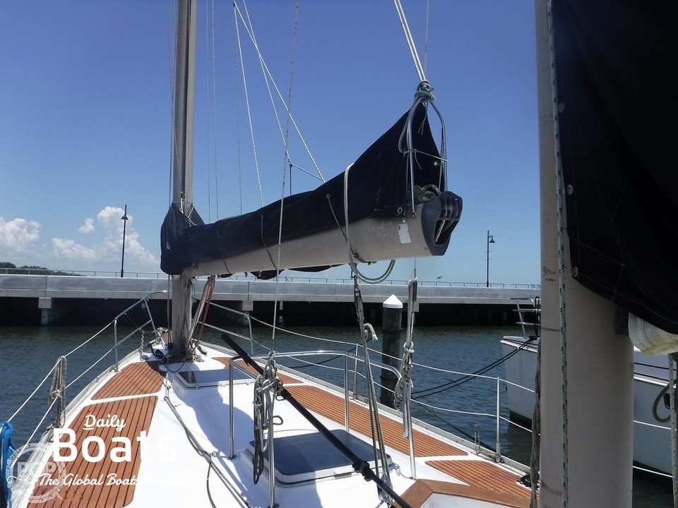 1979 Pearson Freedom 40 for sale. View price, photos and Buy 1979 ...