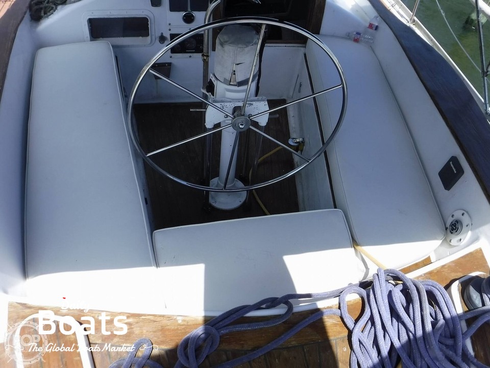 1979 Pearson Freedom 40 for sale. View price, photos and Buy 1979 ...
