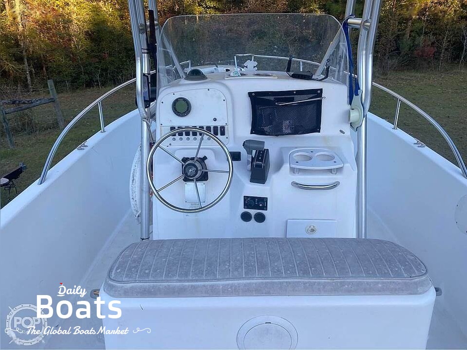 2004 Pro-Line 22 Sport for sale. View price, photos and Buy 2004 Pro ...