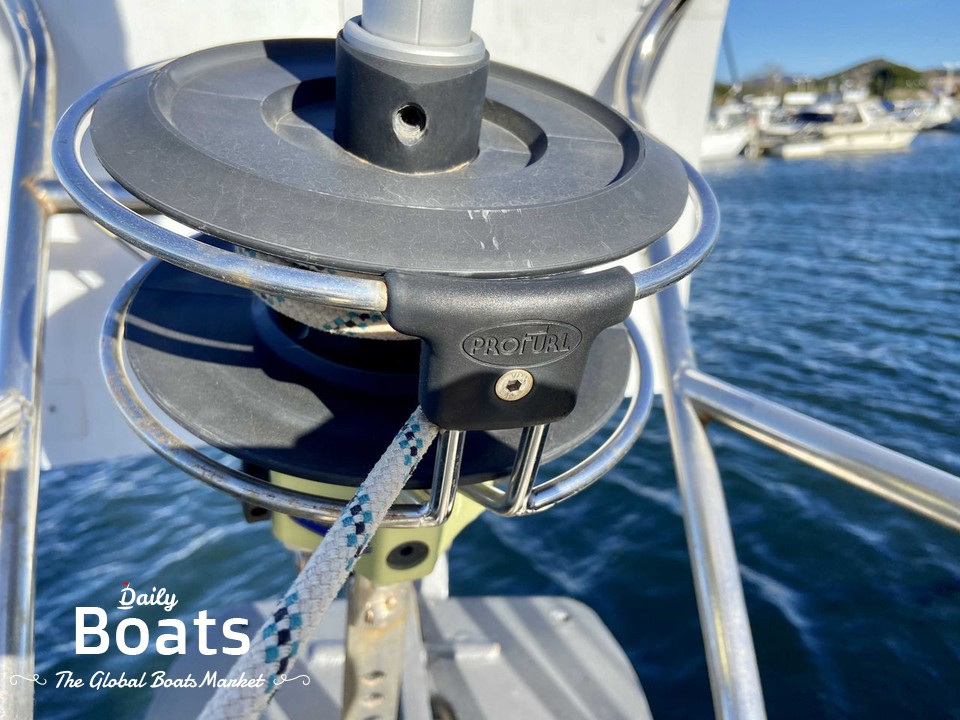 1988 Jeanneau Sun Light 30 for sale. View price, photos and Buy 1988 ...