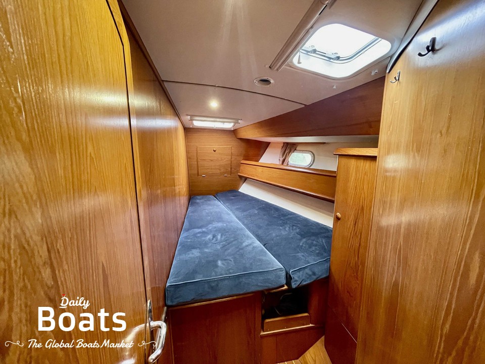 1999 Jeanneau Sun Odyssey 45.2 for sale. View price, photos and Buy ...