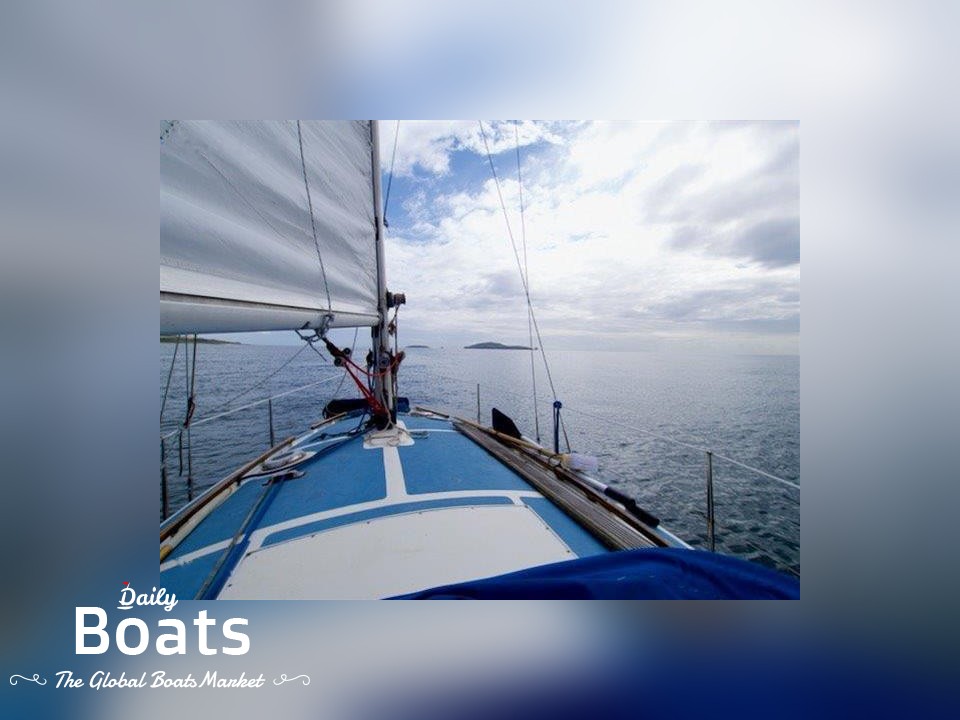 1980 Sloop Hummingbird 30 for sale. View price, photos and Buy 1980 ...