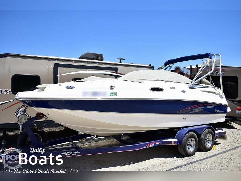 2004 Chaparral Boats 236 Sunesta for sale. View price, photos and Buy ...