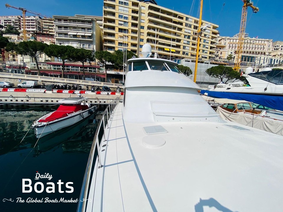 2002 Hatteras 86 Convertible for sale. View price, photos and Buy 2002 ...