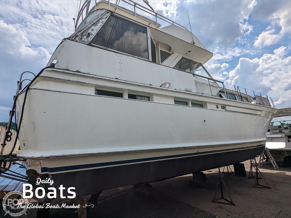 1975 Chris-Craft 47 Commander for sale. View price, photos and Buy 1975 ...