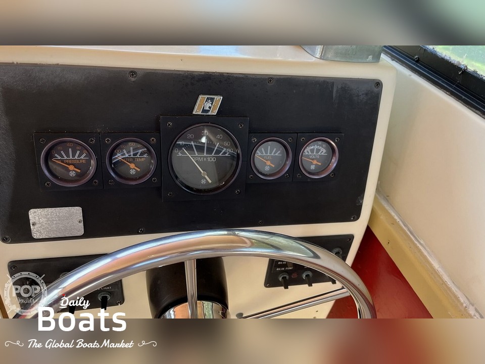 1983 Trojan F-26 Cruiser for sale. View price, photos and Buy 1983 ...