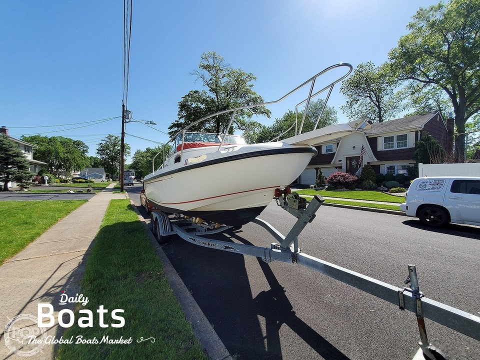 1999 Boston Whaler 21 Conquest for sale. View price, photos and Buy ...