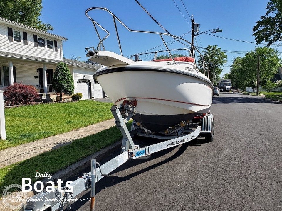 1999 Boston Whaler 21 Conquest for sale. View price, photos and Buy ...