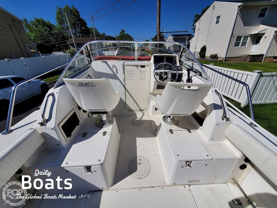 1999 Boston Whaler 21 Conquest for sale. View price, photos and Buy ...