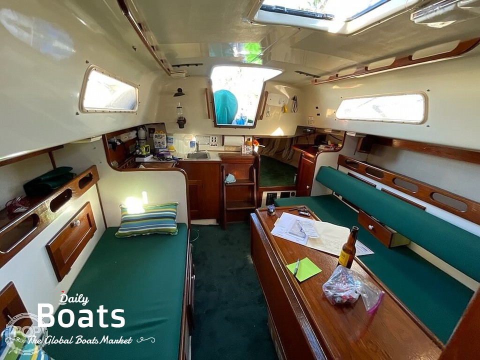 1977 Marlow-Hunter 30 Cherubini for sale. View price, photos and Buy ...
