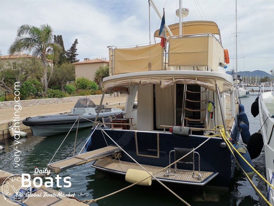2009 Bénéteau Swift Trawler 42 for sale. View price, photos and Buy ...