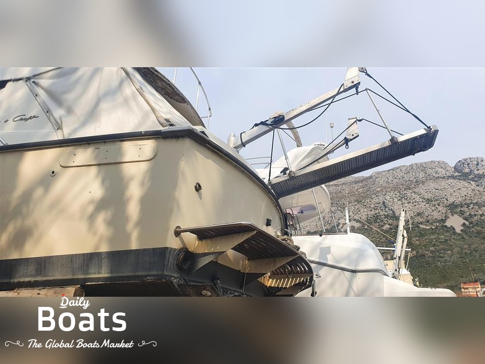 1975 Chris-Craft Flybridge for sale. View price, photos and Buy 1975 ...