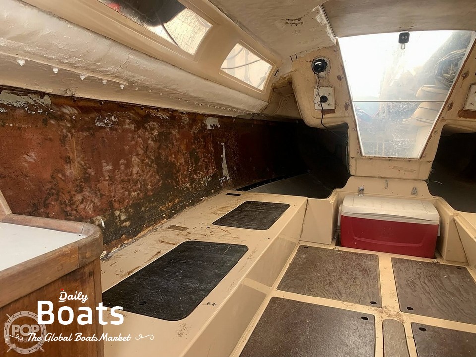 1984 Hobie Cat 33 for sale. View price, photos and Buy 1984 Hobie Cat ...