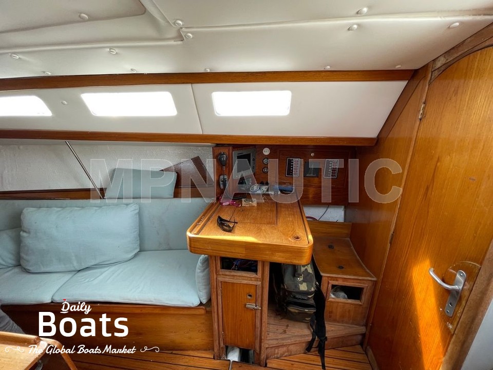 1991 Jeanneau Sun Fast 31 for sale. View price, photos and Buy 1991 ...