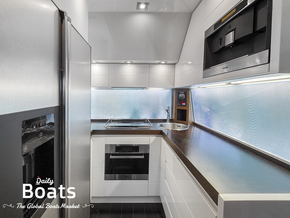 2008 Maiora Fipa 27S for sale. View price, photos and Buy 2008 Maiora ...