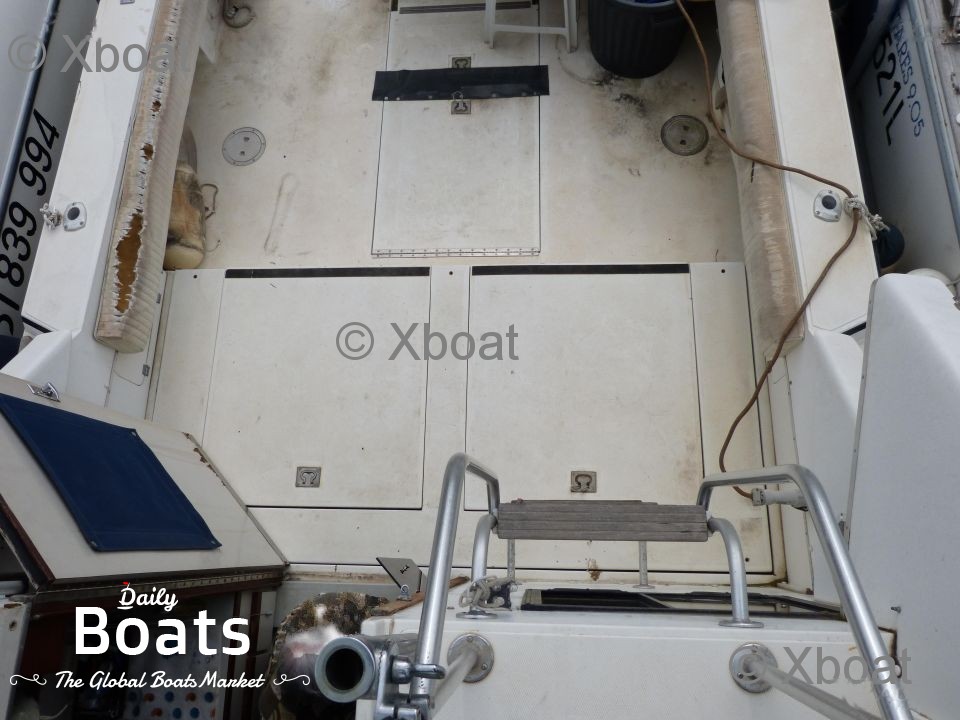 1990 Phoenix Marine 29 Fishing The Boat Is Sold With The Berth for sale ...