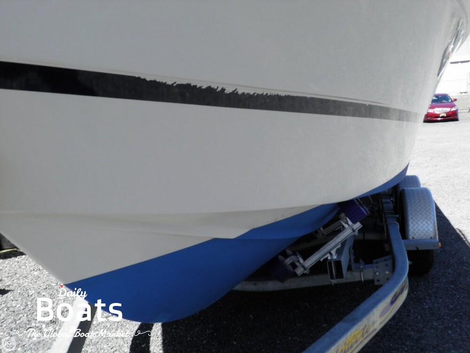 2003 Caravelle Powerboats Sea Hawk 230 for sale. View price, photos and ...