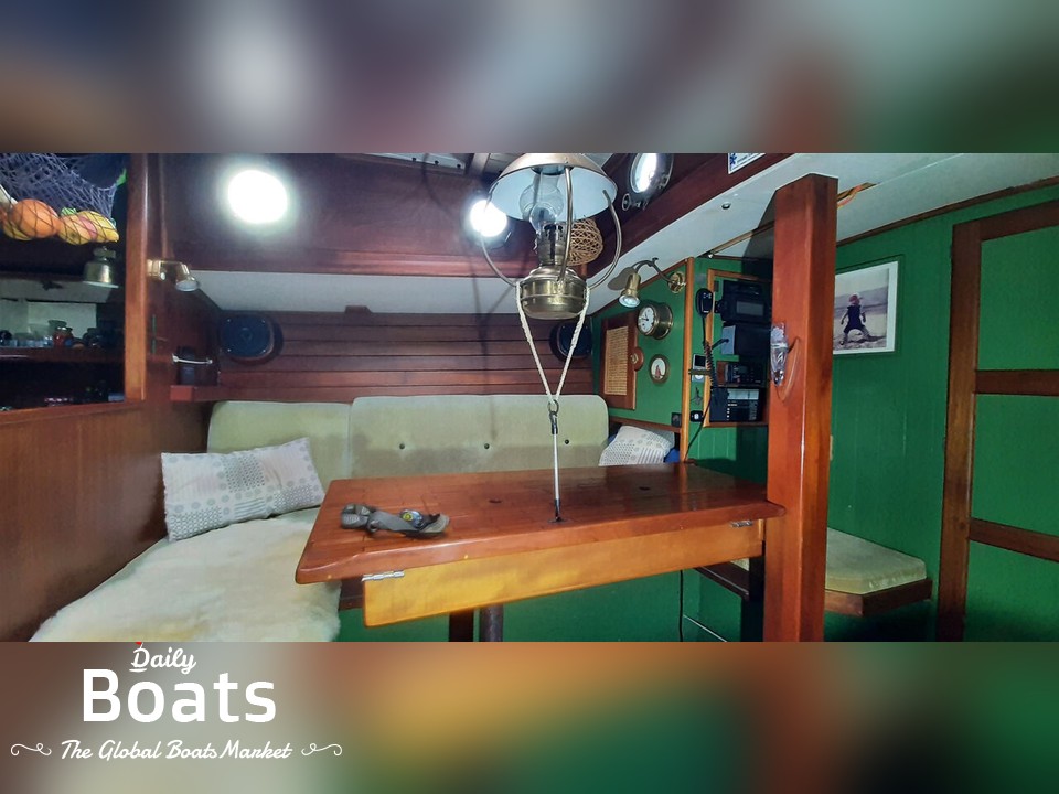 1993 Cornish Crabbers 30 Pilot Cutter for sale. View price, photos and ...