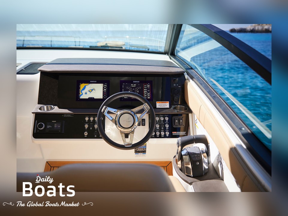 Sea Ray 320 Sundancer Inboard for sale. View price, photos and Buy Sea ...