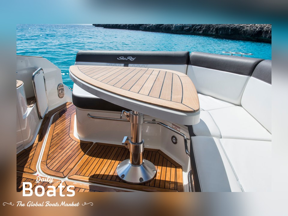 Sea Ray 320 Sundancer Inboard for sale. View price, photos and Buy Sea ...