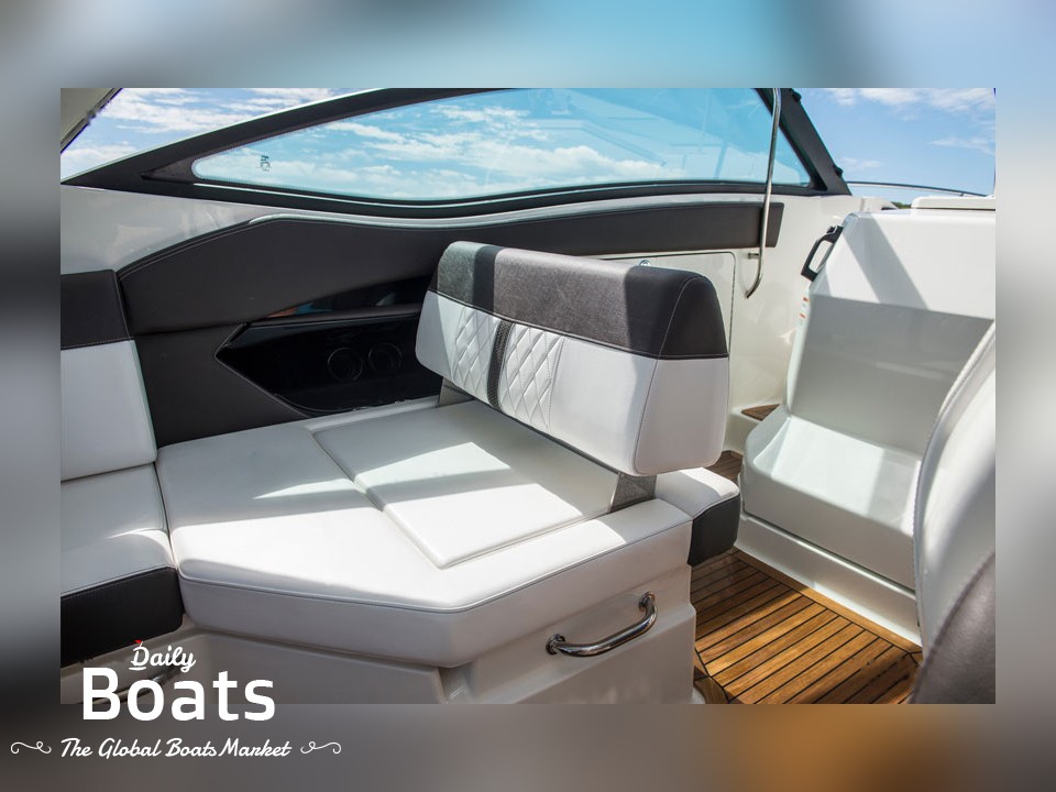 Sea Ray 320 Sundancer Inboard for sale. View price, photos and Buy Sea ...