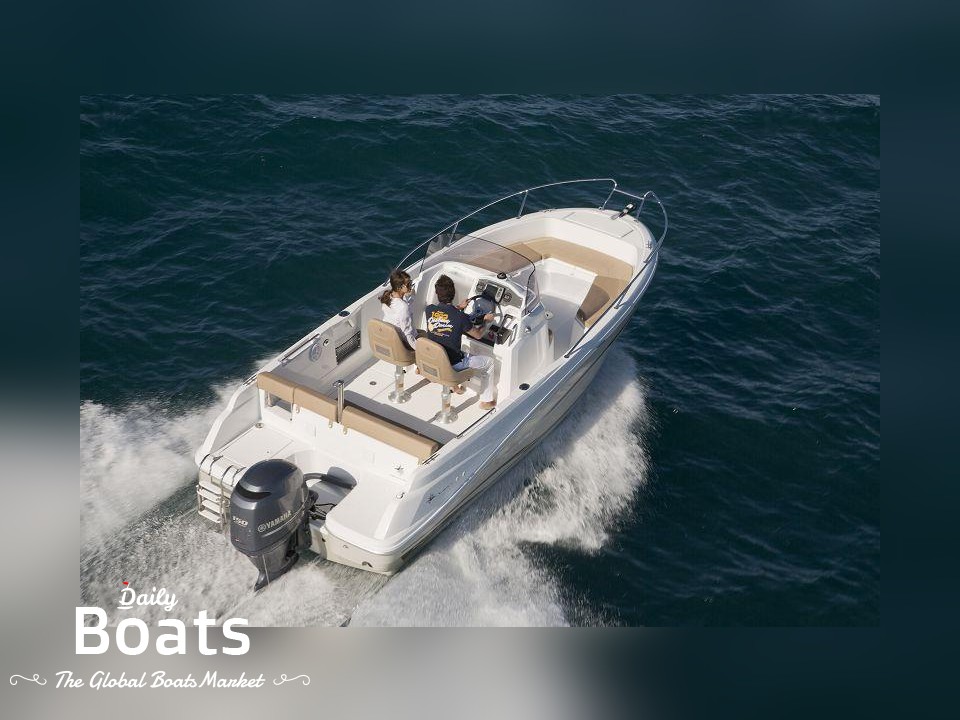 Jeanneau Cap Camarat 5.5 Cc Serie 2 for sale. View price, photos and ...