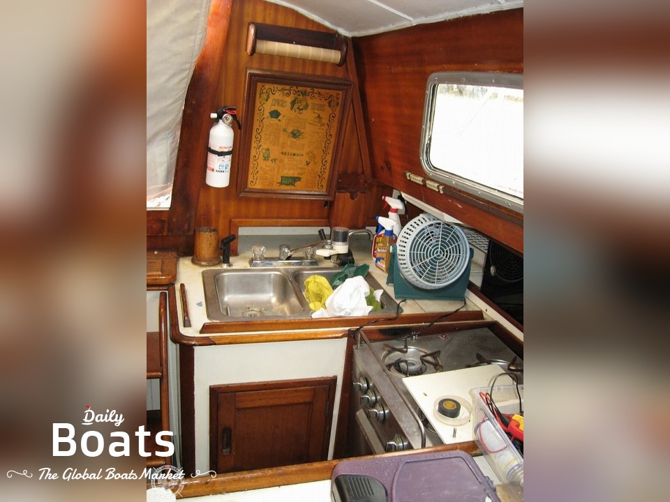 Islander Yachts 44 for sale. View price, photos and Buy Islander Yachts ...