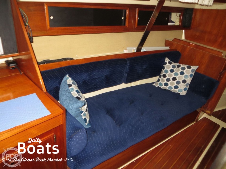 1986 Pearson 36-2 for sale. View price, photos and Buy 1986 Pearson 36 ...