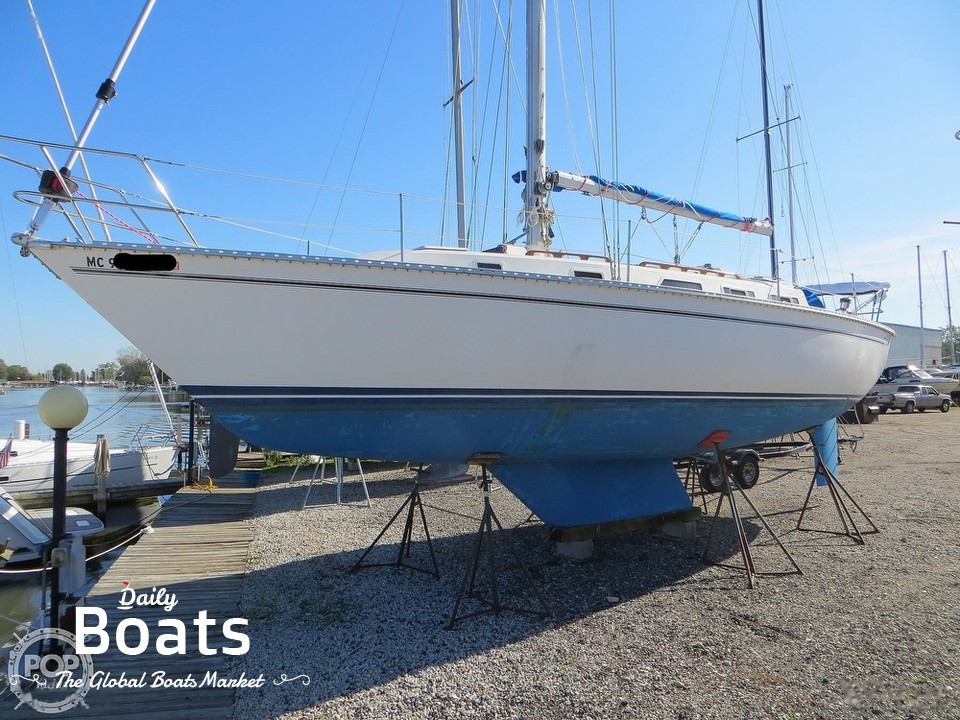 1986 Pearson 36-2 for sale. View price, photos and Buy 1986 Pearson 36 ...