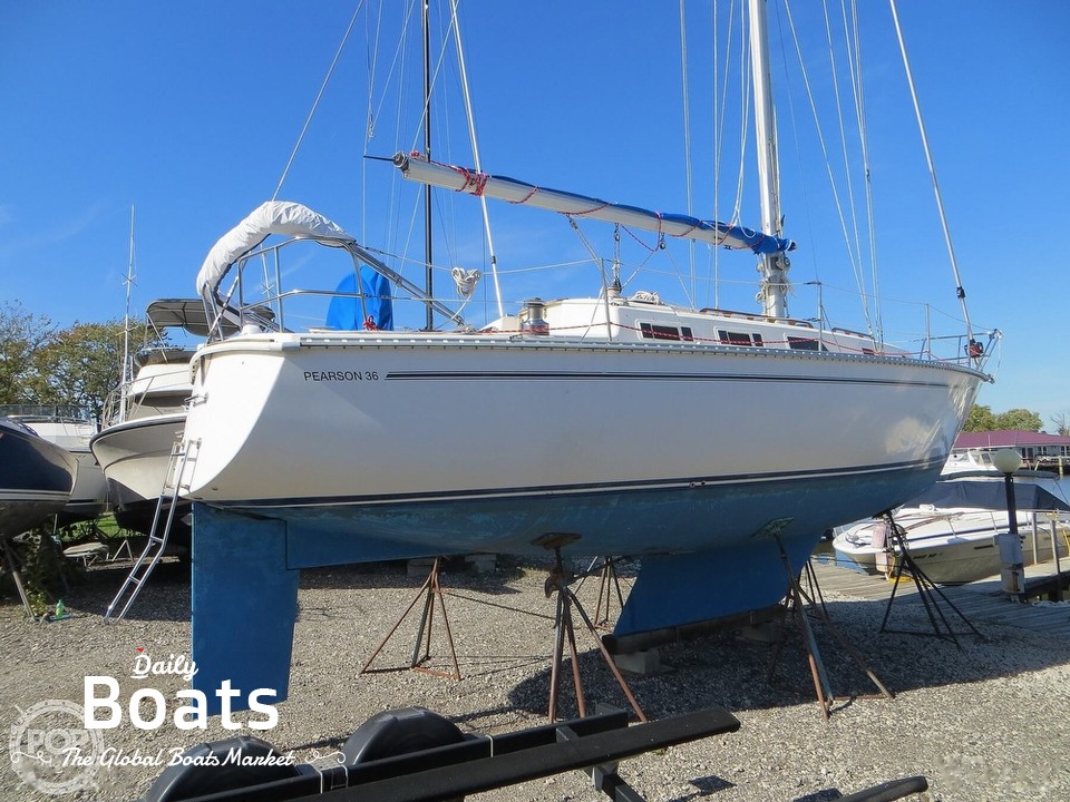 1986 Pearson 36-2 for sale. View price, photos and Buy 1986 Pearson 36 ...