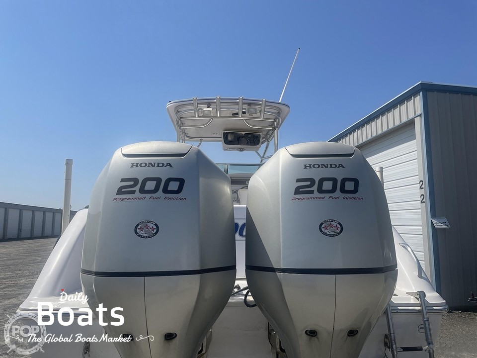 2003 Pro-Line 26 Walkaround for sale. View price, photos and Buy 2003 ...