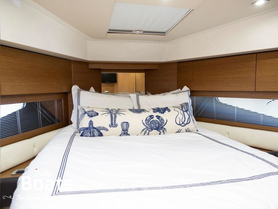 2011 Azimut Atlantis 44 for sale. View price, photos and Buy 2011 ...