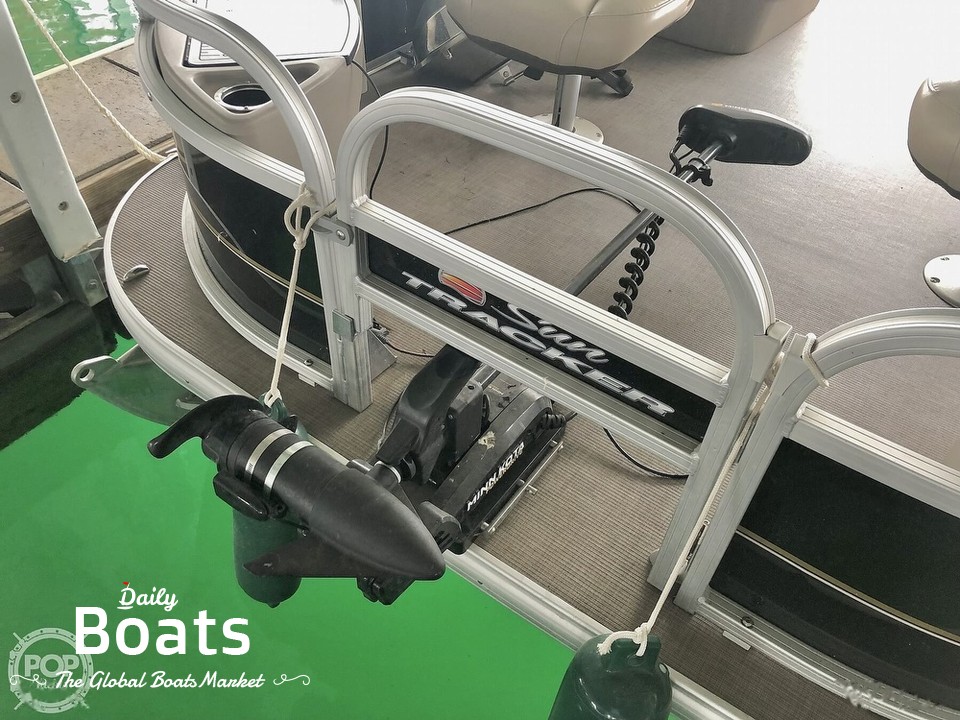 2020 Sun Tracker 18 Dlx Bass Buggy for sale. View price, photos and Buy ...