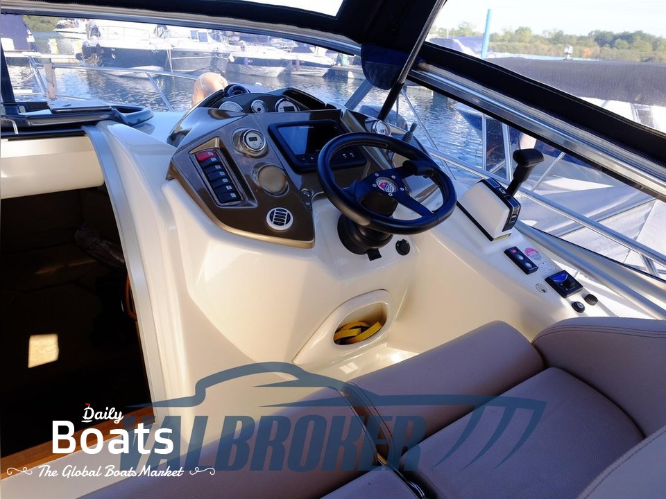 2009 Cranchi Zaffiro 29 for sale. View price, photos and Buy 2009 ...