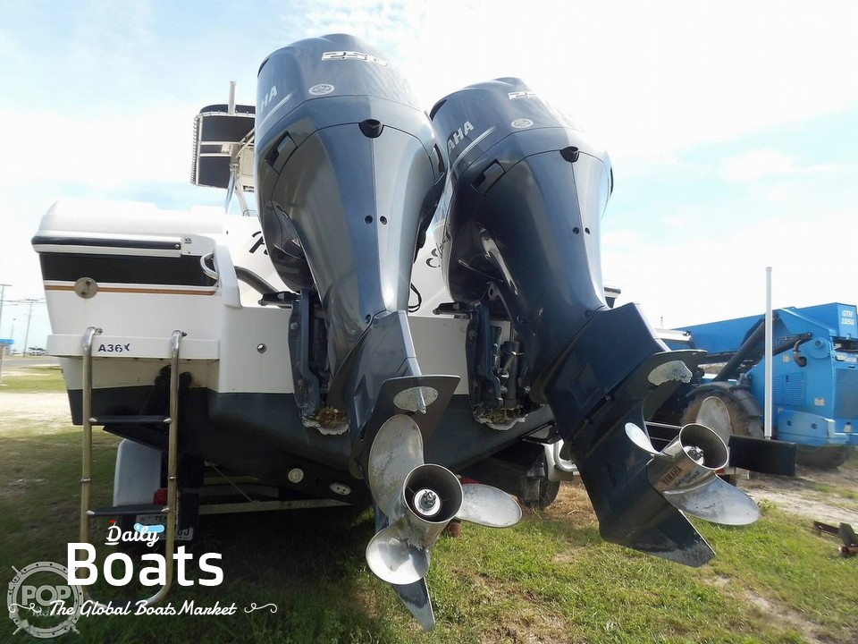 1998 Intrepid Boats 300 for sale. View price, photos and Buy 1998 ...