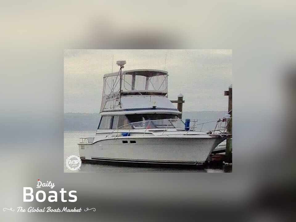 1986 Trojan F32 Flybridge Sedan for sale. View price, photos and Buy ...