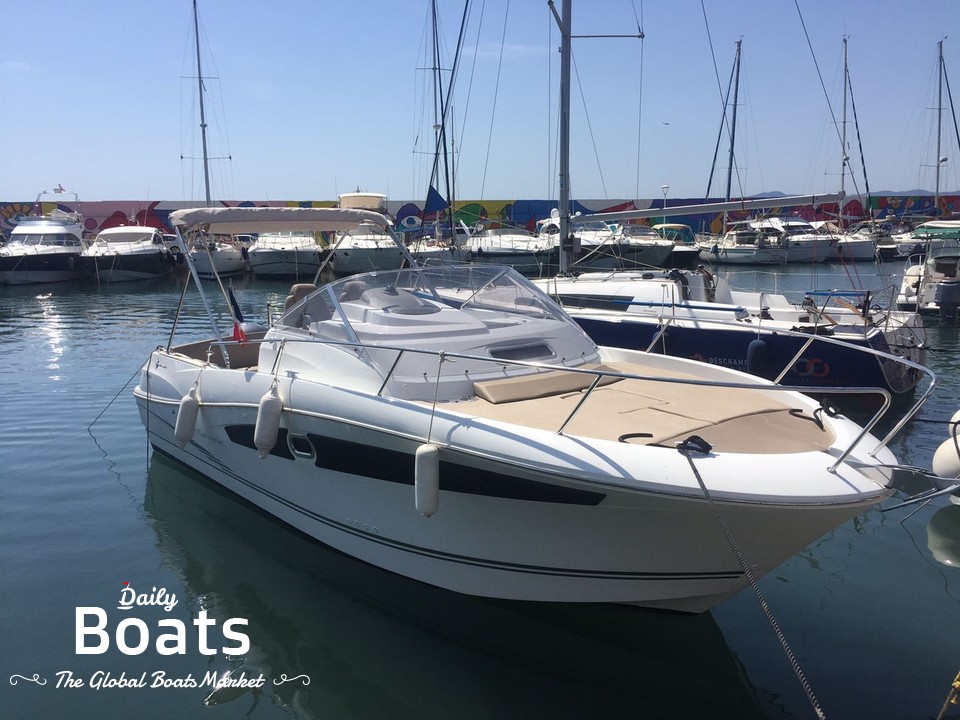 2014 Jeanneau Cap Camarat 8.5 Wa for sale. View price, photos and Buy ...