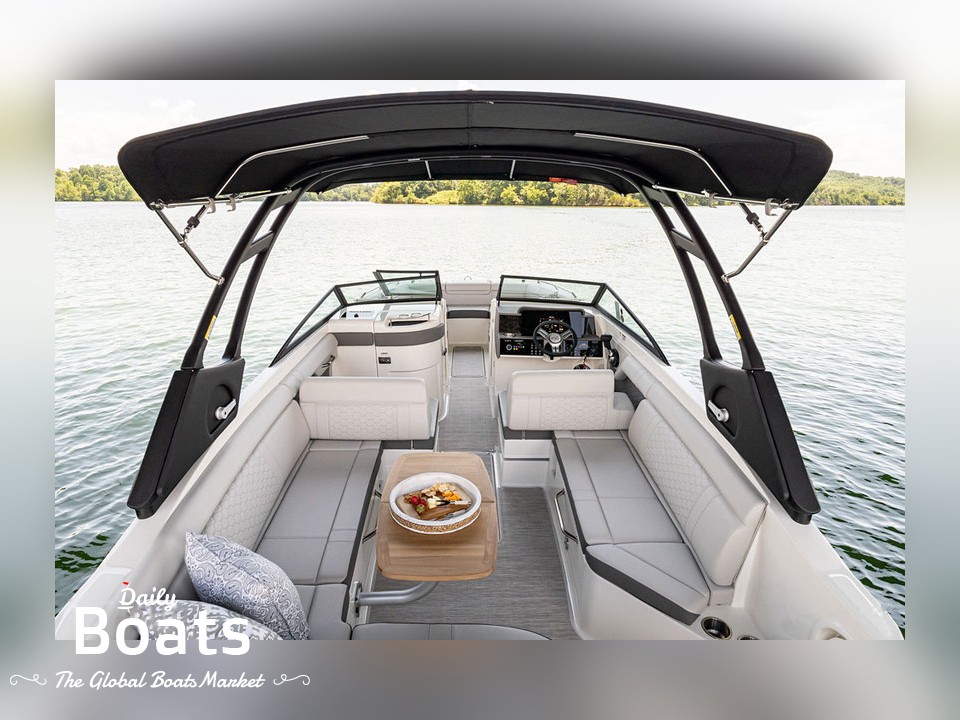 2022 Sea Ray 270 Sdxe Sundeck Inboard for sale. View price, photos and ...