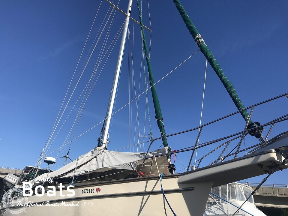 1990 Island Packet 38 Cutter for sale. View price, photos and Buy 1990 ...