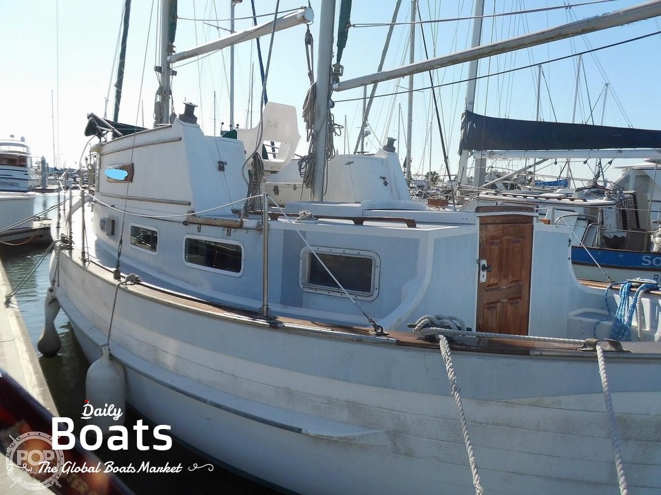 1976 Fales Navigator 38T for sale. View price, photos and Buy 1976 ...